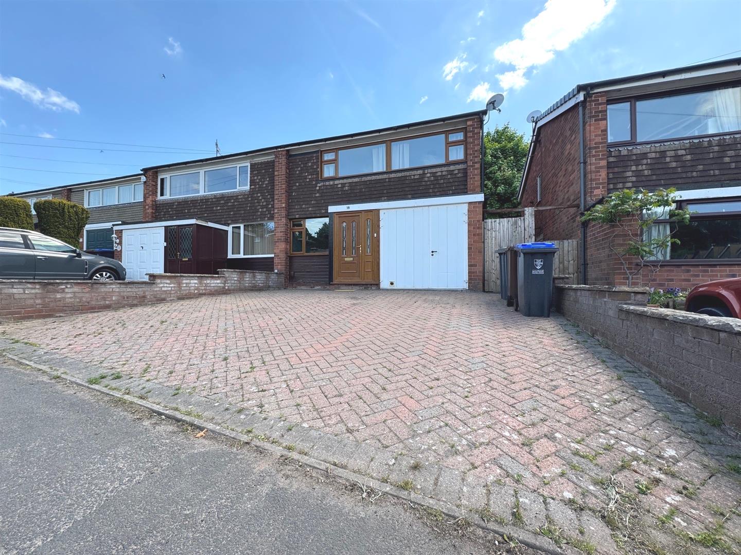 Wallbridge Drive, Leek - Bury & Hilton